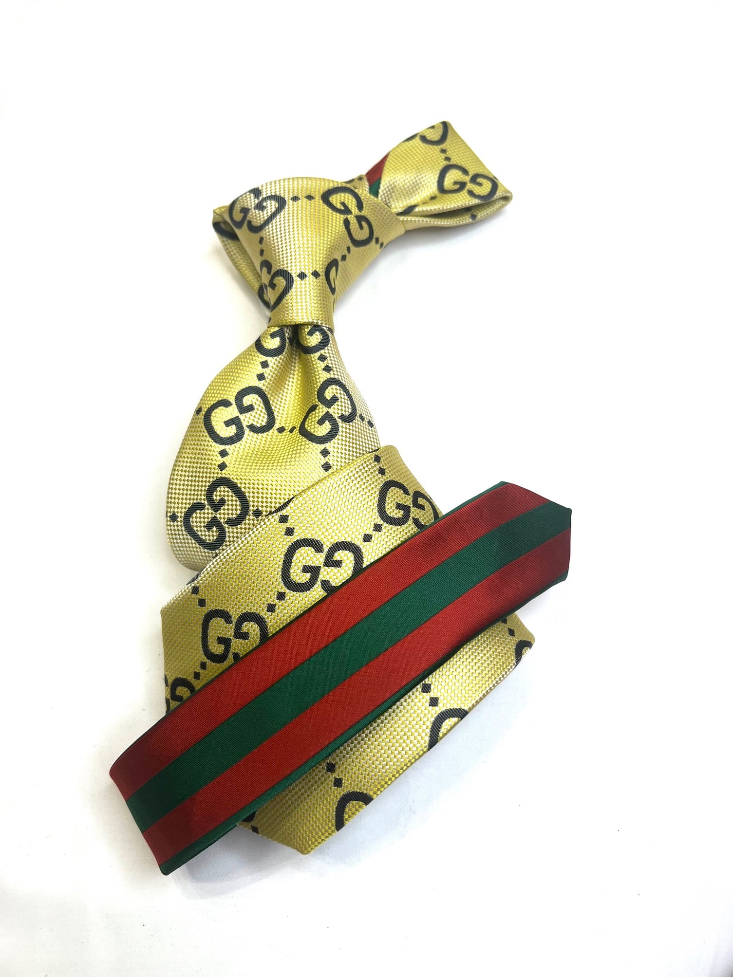 GG B9 | Yellow | Tie & Pocket Square – VERSE 9