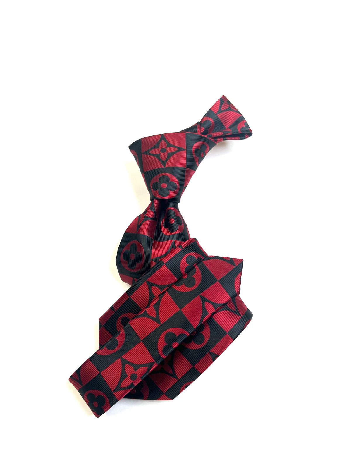 LV Square 2 | Red & Black | Tie & Pocket Square – VERSE 9